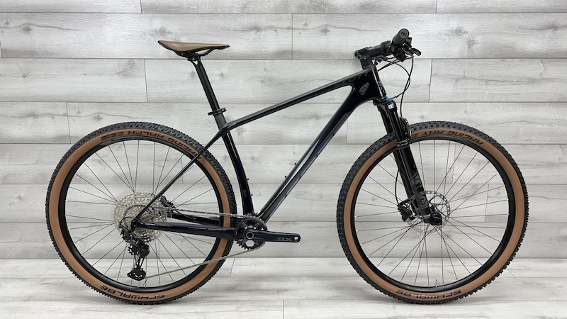 2022 Scott Scale 925 Mountain Bike - Lar For Sale