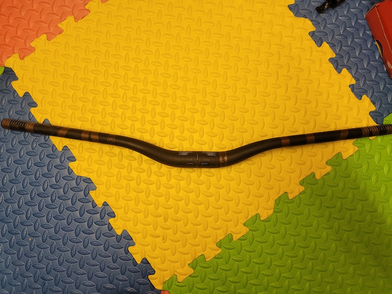 2018 Nukeproof Horizon 800mm bars uncut 38mm rise 35mm dia For Sale
