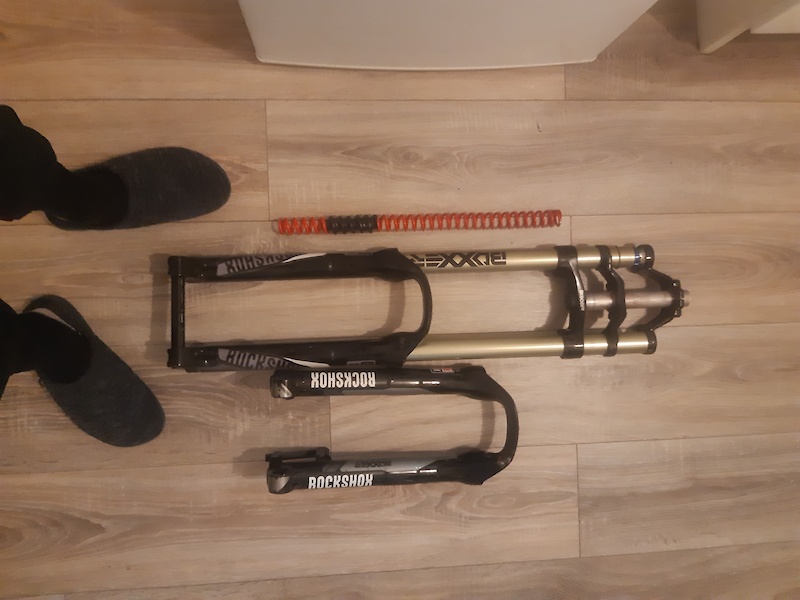2012 Rockshox boxxer r2c2 26 and 27.5 For Sale