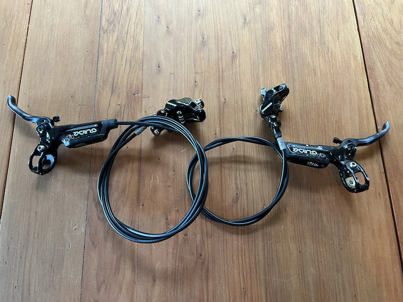 2016 SRAM Guide R brakes, front and rear, spare pads For Sale