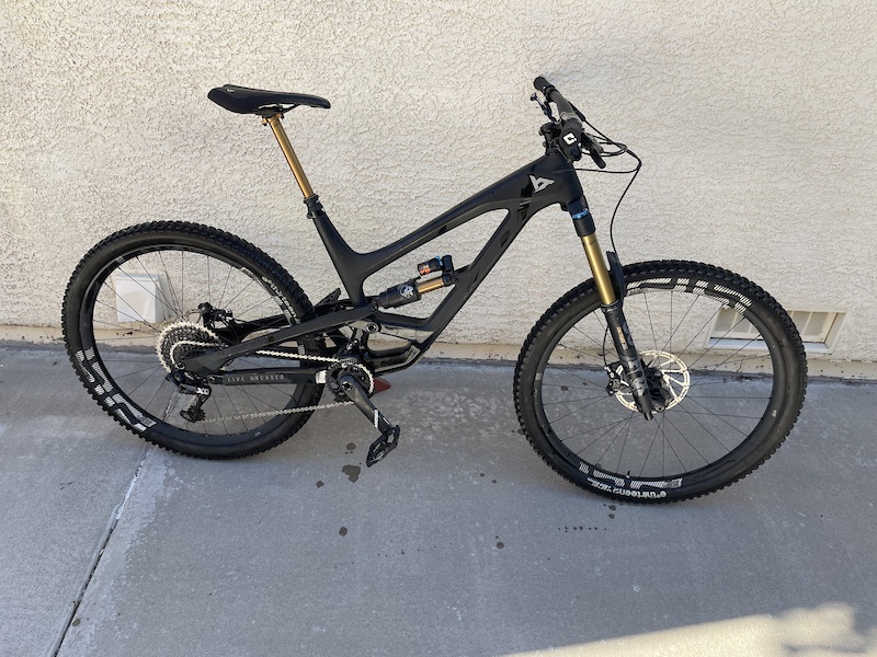 2019 YT CAPRA PRO RACE XL For Sale