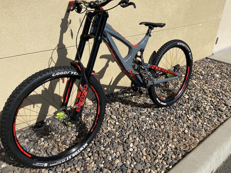 2017 Custom INTENSE M16 Grey/ Orange Aluminum For Sale