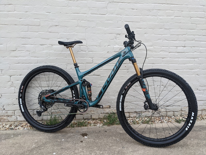 2022 Pivot Mach 4SL - Pro X01 - Carbon Wheels - Med For Sale