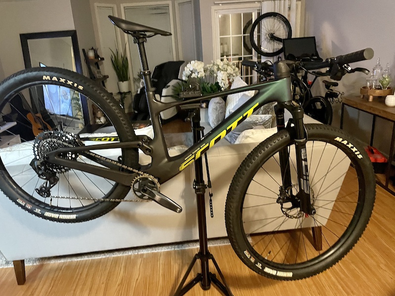 2022 Scott Spark Rc team issue AXS medium For Sale