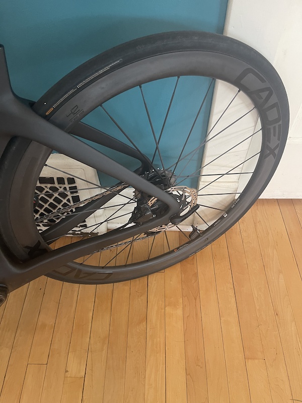 2022 Cadex 42 disc tubeless wheelset For Sale