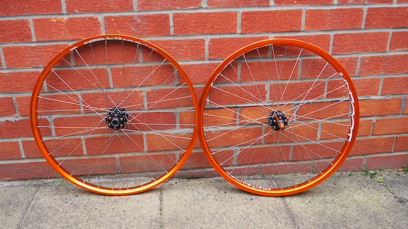 26" DH wheelset hope pro 2 rear hub, sector 9 rims For Sale