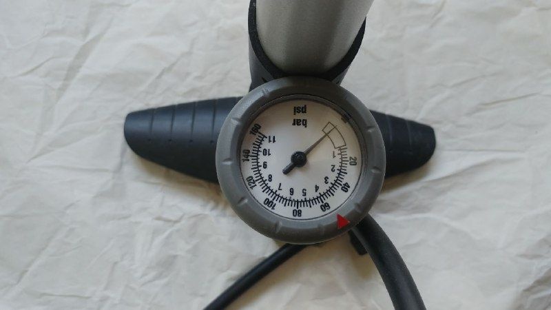 Cycledesign floor pump to 11bar/160psi Metal For Sale