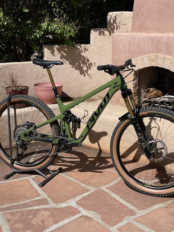 2022 Pivot Switchblade Pro XT/XTR Onyx Hubs For Sale