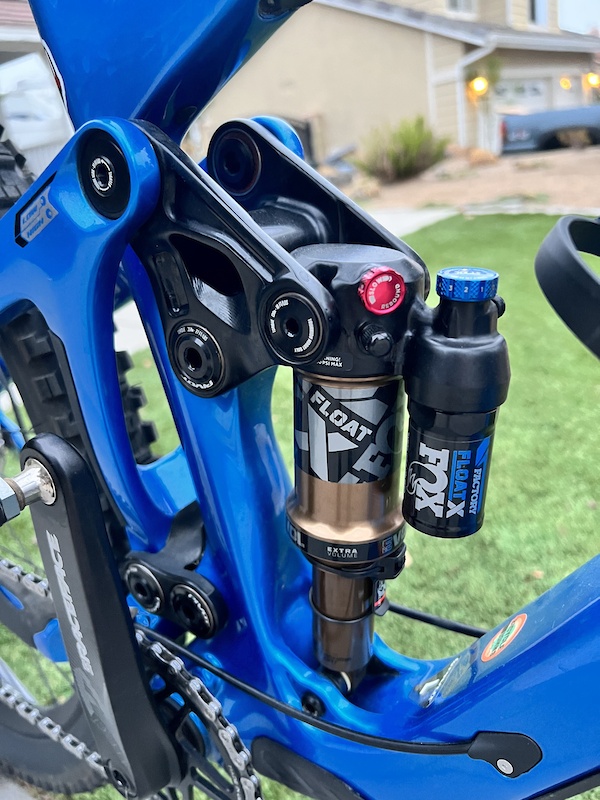 2022 Pivot switchblade xtr For Sale