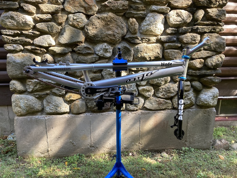 Onza Mod Trials frame and parts For Sale