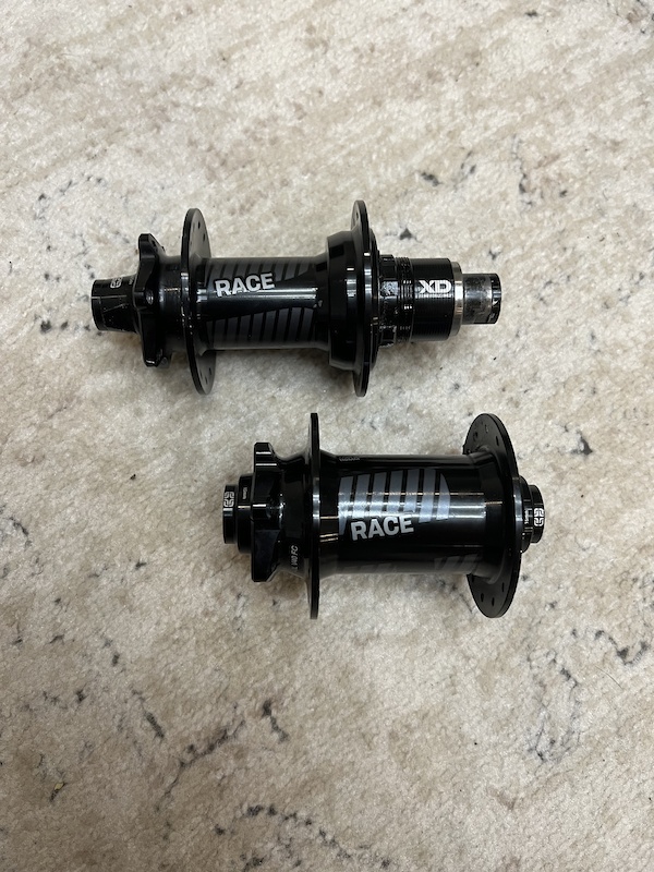 2020 Ethirteen Race Hubs 12 x 148 and 15x110 Boost For Sale