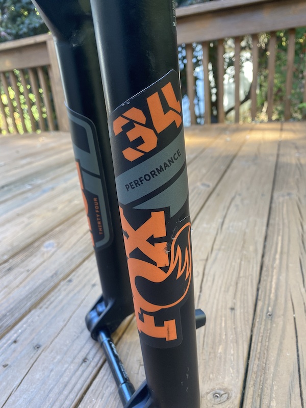 2021 Fox 34 Performance For Sale
