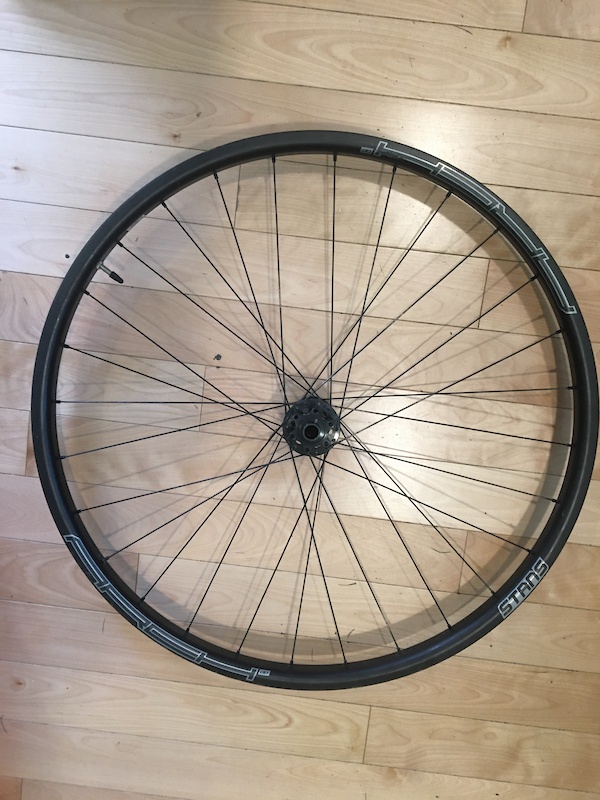 2020 Stan's Arch Mk3 front wheels - one alloy, one carbon For Sale