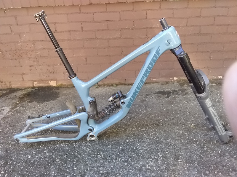 2022 Nukeproof Giga with RS Zeb Ultimate Vorsprung For Sale