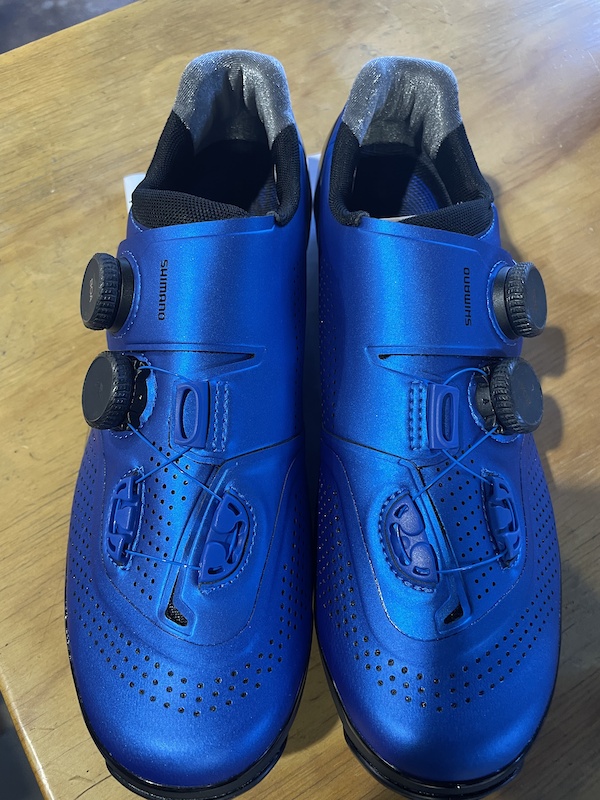2022 Shimano XC902 size 42.5 **PRICE DROP** For Sale