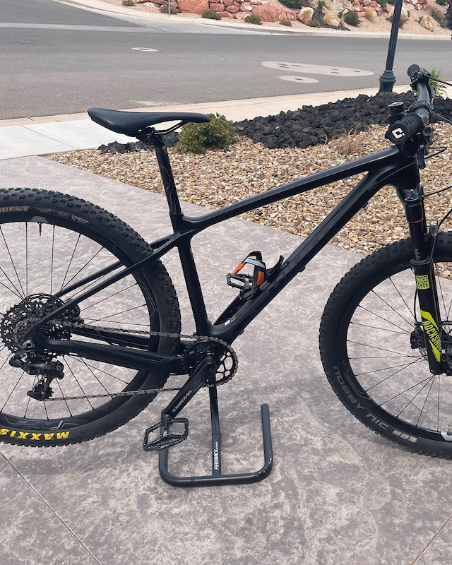 2016 Giant XTC Advanced Hardtail For Sale