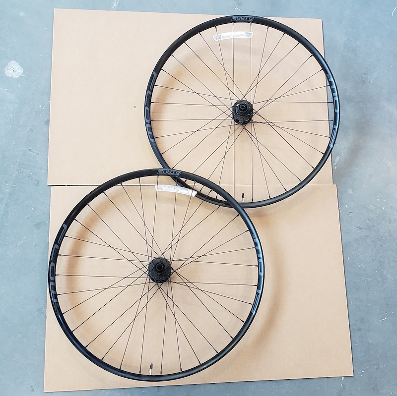 2022 29" Boost wheelset, Stans Flow S2 rims Shimano MS For Sale