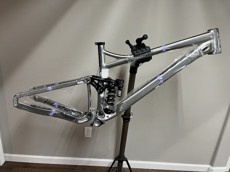 2022 Banshee Prime V3.2 M Frame & Kitsuma Coil Shock For Sale