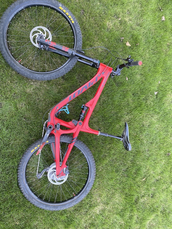 2018 Red Pivot Mach 5.5, Large For Sale