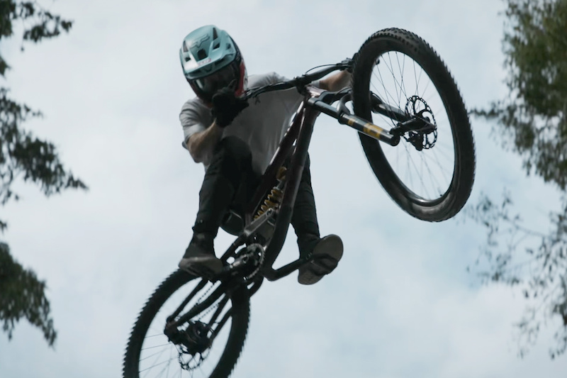 Video: Brett Rheeder Prepares for his First Rampage since 2019 in ...