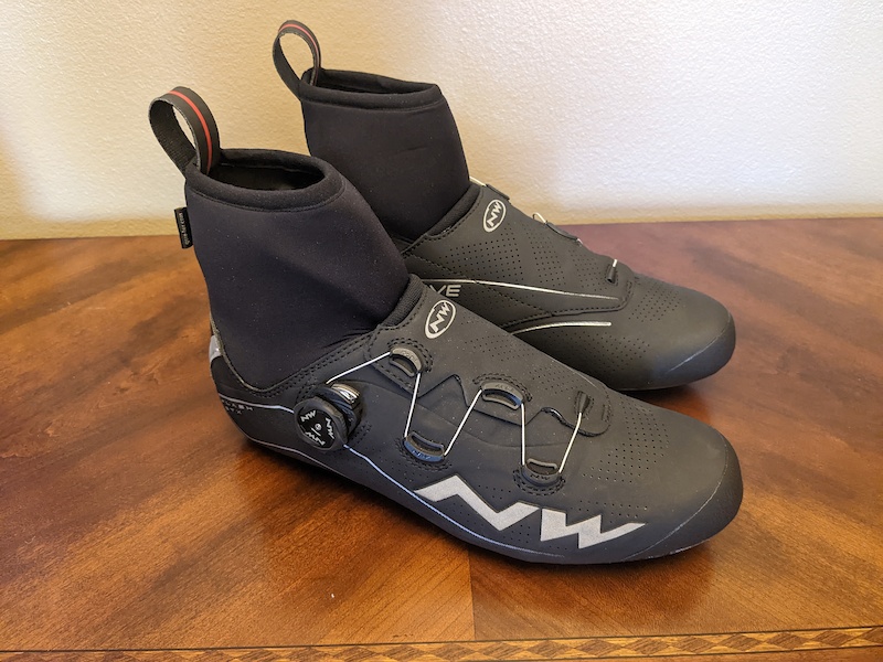 2020 Northwave Flash GTX Road Bike Shoe, Size 41 For Sale