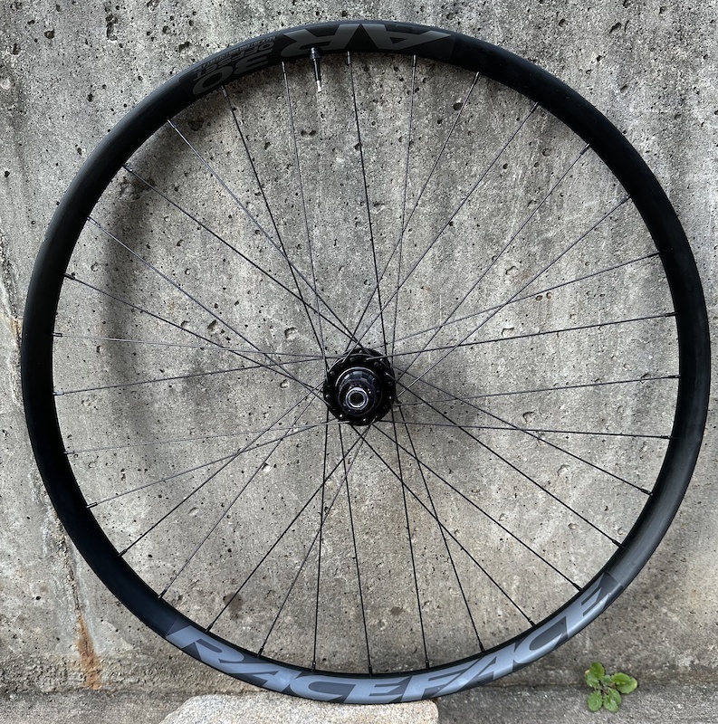 2022 29er boost wheels -- Race Face AR30 rims / SRAM hubs For Sale
