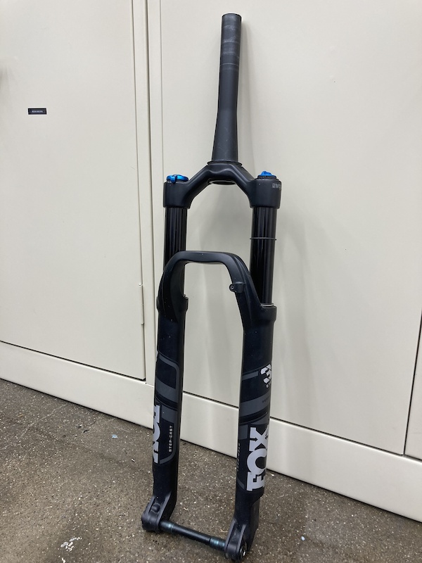 2021 Fox 34 Performance Step Cast For Sale