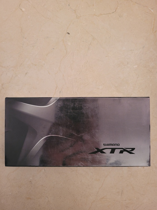 2021 Brand New Shimano XTR M9010 non-boost front hub For Sale