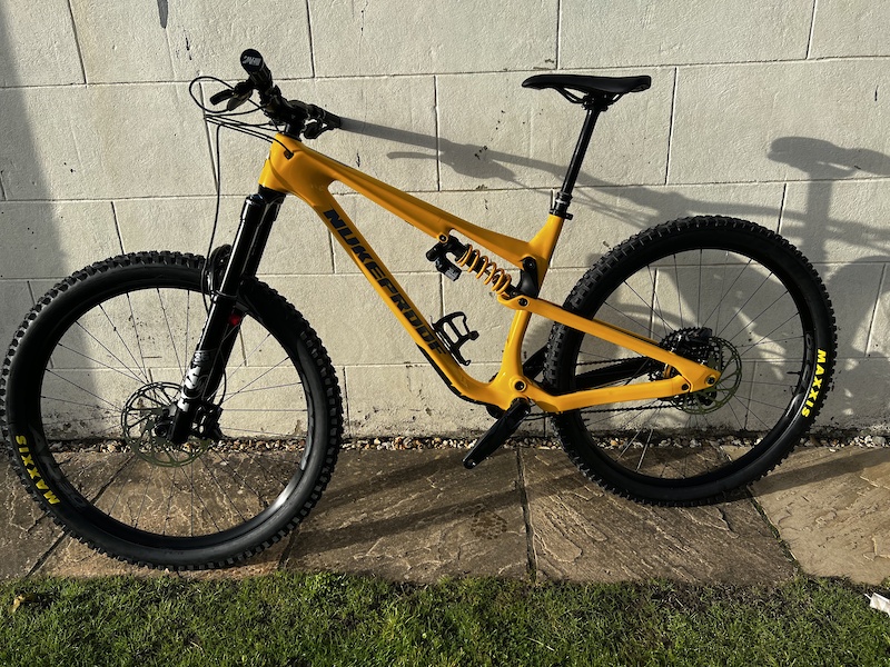 2022 Nukeproof Reactor 290 carbon custom build For Sale