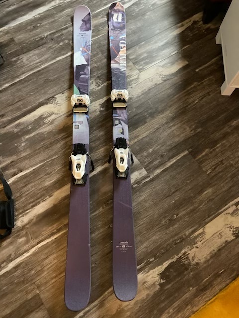 2021 Armada Arv 84 170cm For Sale