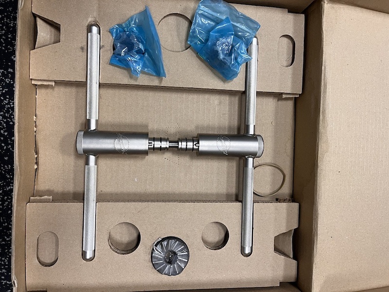 2023 Park Tool BTS-1 w/ optional Italian Right Hand Taps For Sale