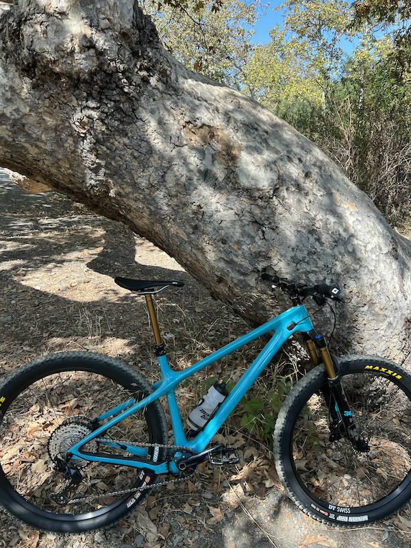 2022 Yeti Arc Factory Turq For Sale