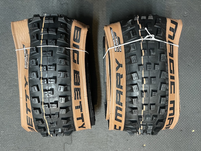 Schwalbe Magic Mary / Big Betty, AddixSoft, SuperTrail For Sale