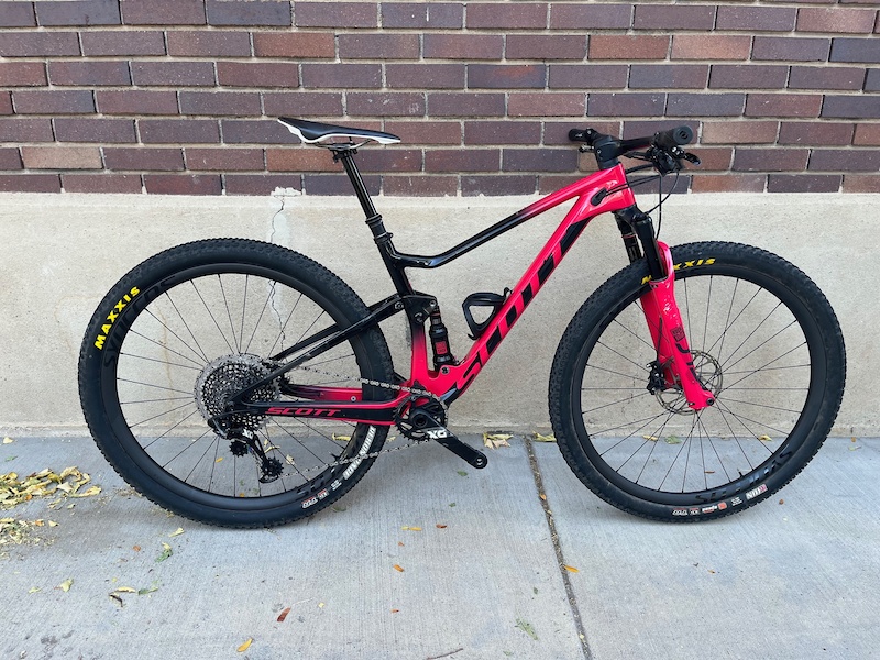 2020 Scott Spark RC 900 World Cup Contessa Medium For Sale