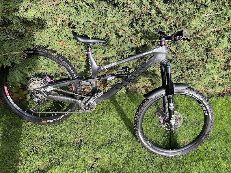 2020 Canyon torque CF 8.0 m27.5 For Sale