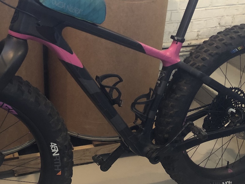 2021 Salsa Beargrease carbon frame medium For Sale