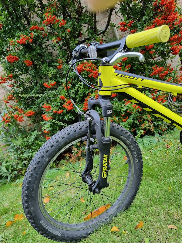2020 SCOTT SCALE 20 BIKE YELLOW For Sale