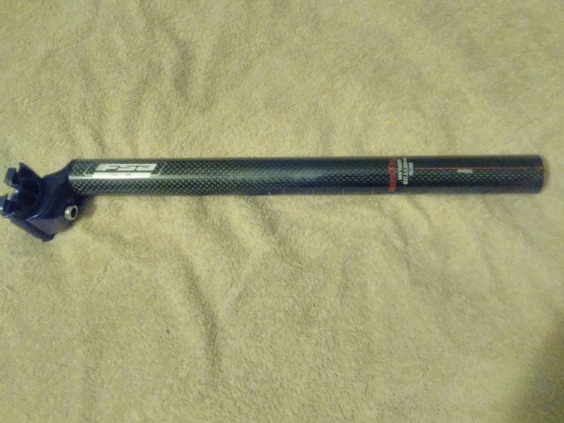 FSA SL-K Carbon Seatpost (shipping and fees incl.) For Sale