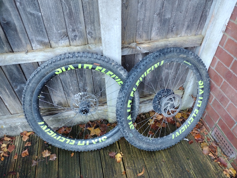 2017 Sixth Elements 27.5' carbon wheel set hope hubs. For Sale