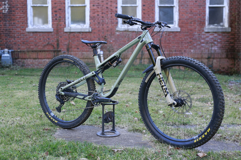 2021 Commencal Meta TR Frame + Extras - Shipping Included For Sale