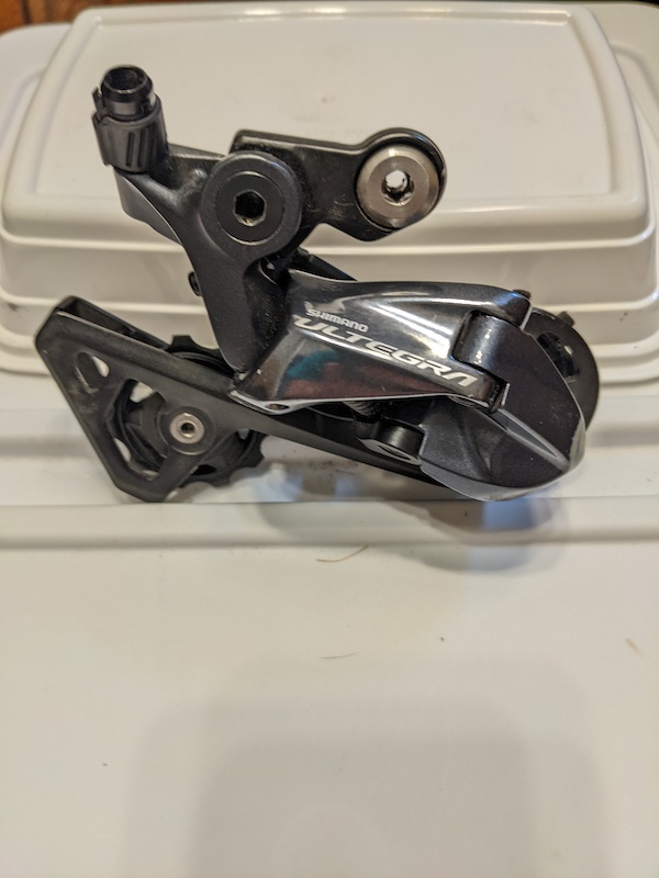 Shimano Ultegra R8000 Rear Derailleur (30T max) For Sale