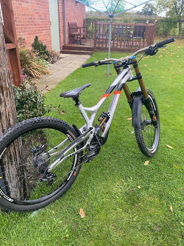 2018 *PRICE DROP* Commecal Supreme DH For Sale