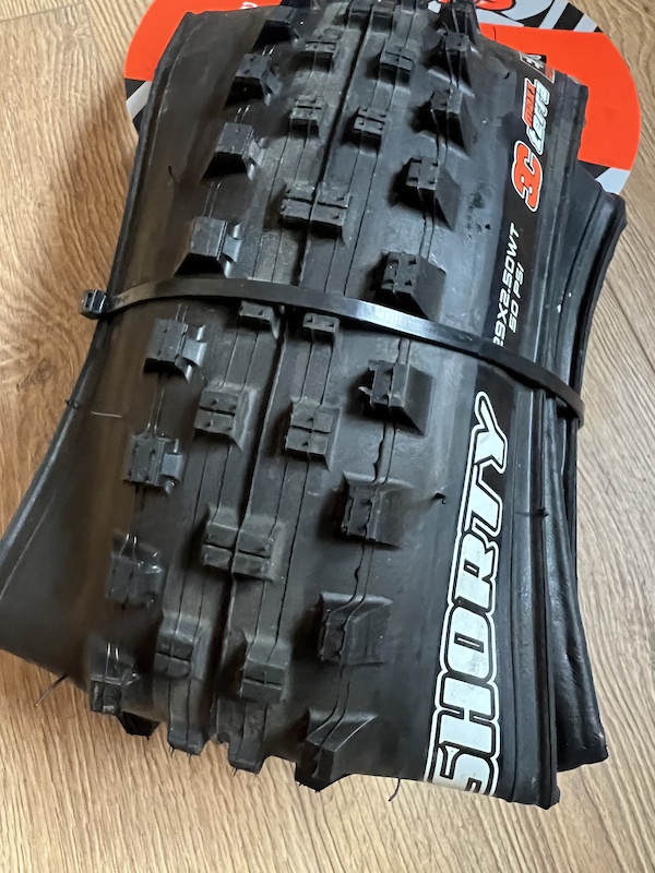 Maxxis Shorty 29 x 2.50WT 3C Maxx Terra EXO TR For Sale