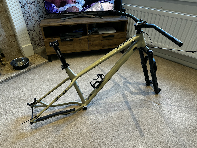 2021 Commencal Meta HT For Sale