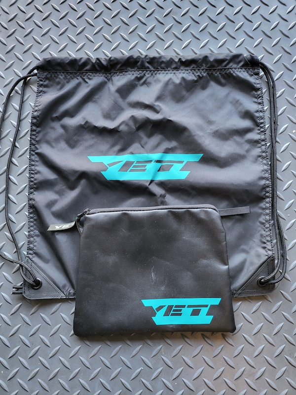 Yeti string bag and pouch For Sale