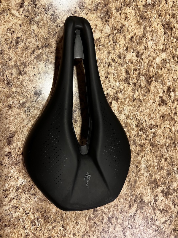 2022 Specialized Body Geometry Power Expert 143mm For Sale