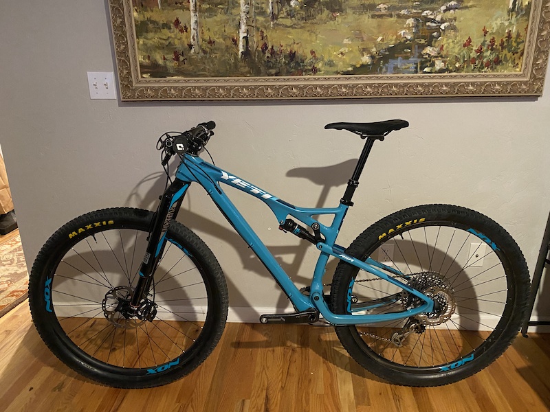 2017 23.5 Lb Yeti ASR-Carbon Mountain Bike Medium For Sale