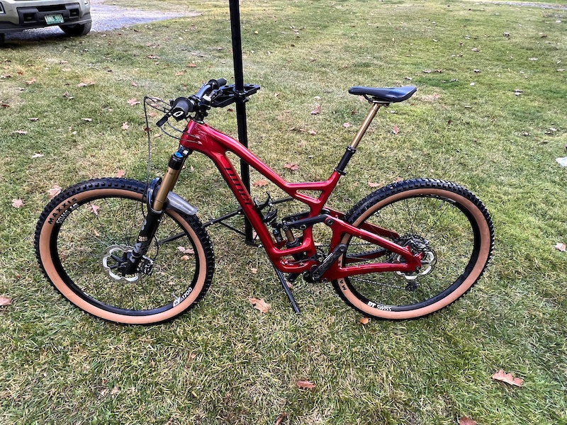 2022 Niner WFO 4 Star plus upgrades Large For Sale