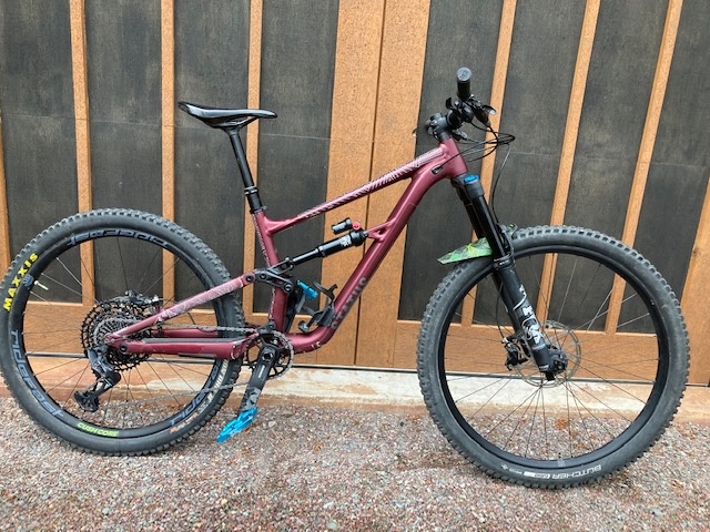 2021 Specialized Status S2 For Sale
