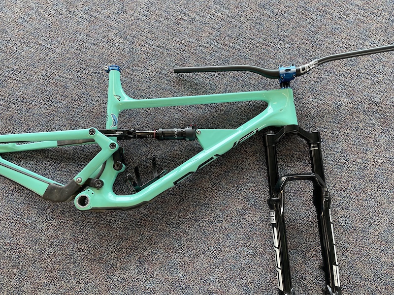 2021 Revel Rail 27.5 XL/ 2023 Zeb Ult Charger 3 For Sale